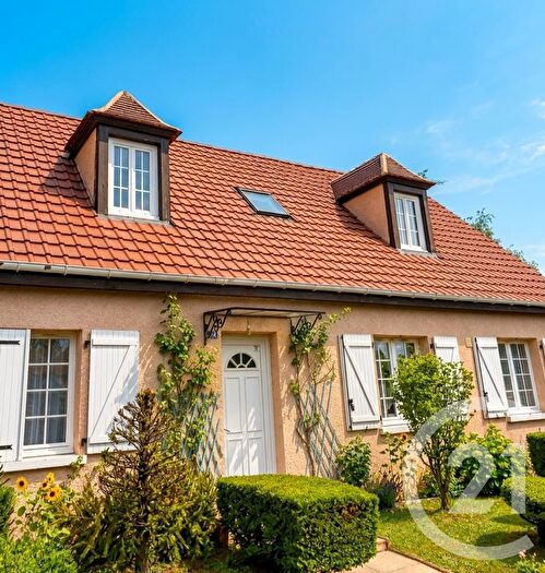 Maison 5 pièces à Vallangoujard, à vendre
