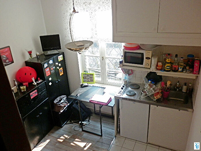 Appartement à louer - Rouen, Vieux Marché, Cathédrale - 1 pièce - 1 chambre