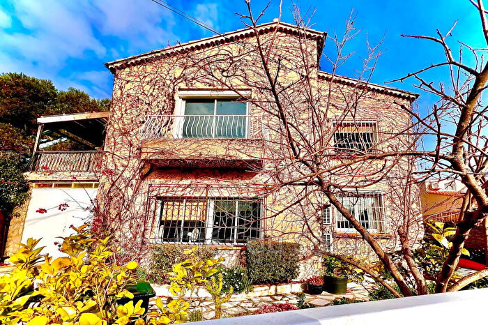 Maison à vendre - La Seyne-sur-Mer, Sud - 5 pièces - 3 chambres