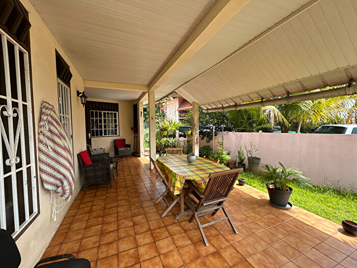 Maison à vendre - Matoury - 6 pièces - 4 chambres