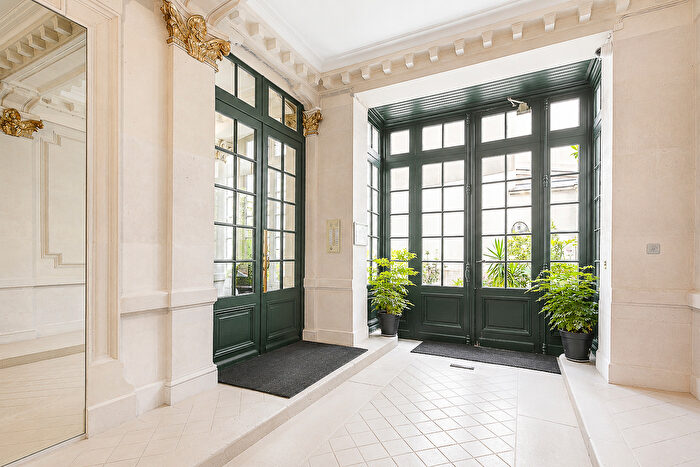 Appartement 2 pièces à Paris 16ème, Chaillot, à vendre