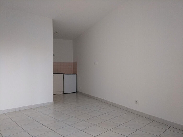 Appartement 1 pièce à Bourg-en-Bresse, Centre, Brou, Baudières, à louer