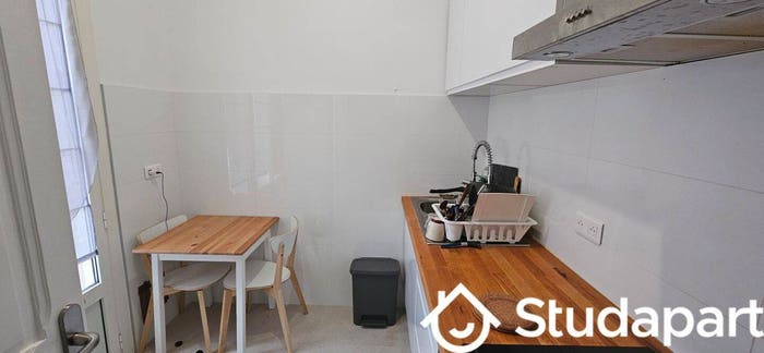 Vernier, Nice : Appartement 1 pièce à louer