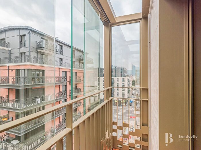 Appartement à louer - Courbevoie, Marceau République - 2 pièces - 1 chambre