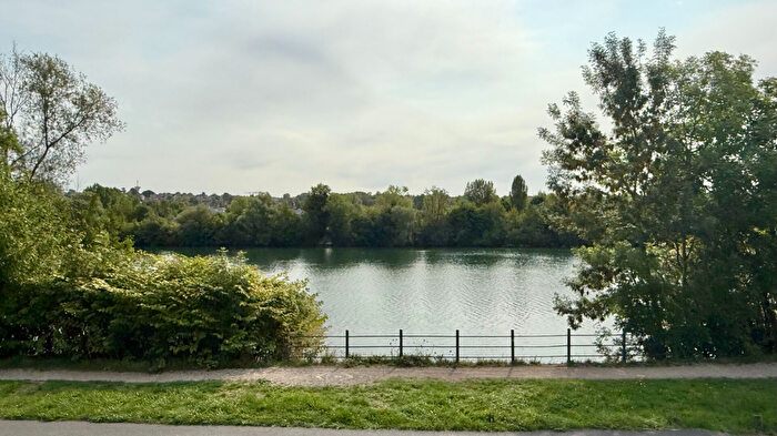 Appartement à vendre - Corbeil-Essonnes, Pressoir, Prompt - 3 pièces - 2 chambres