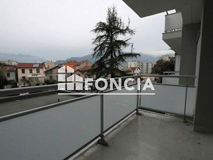 Appartement à louer - Le Murier-La Galochère, Saint-Martin-dHères - 1 pièce