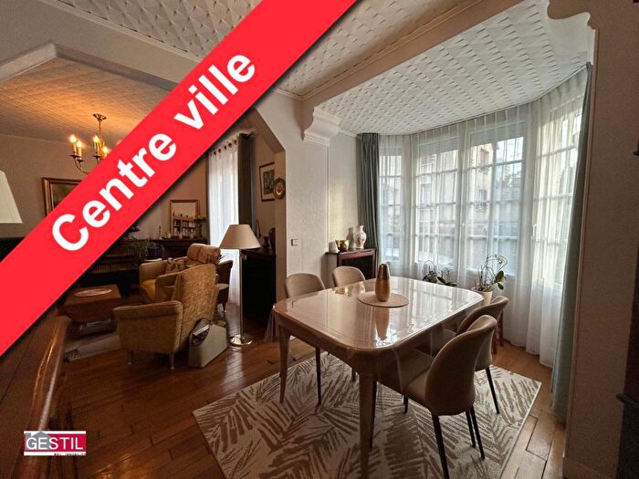 Maison à vendre - Saint-Ouen-lAumône, Centre-ville, Prairie - 5 pièces - 3 chambres