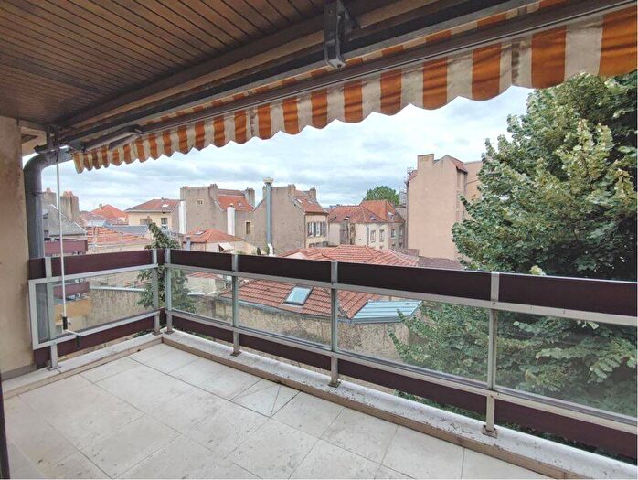 Appartement 4 pièces à louer à Metz