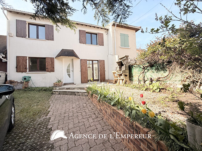 Maison à vendre - Nanterre, Plateau - 4 pièces - 3 chambres