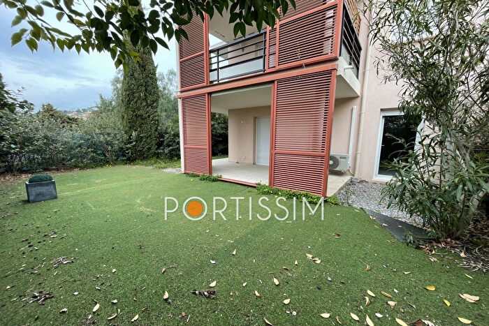Appartement 3 pièces à vendre à Nice, Corniche Fleurie