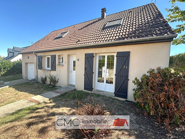 Maison 5 pièces à Saint-Prest, à vendre