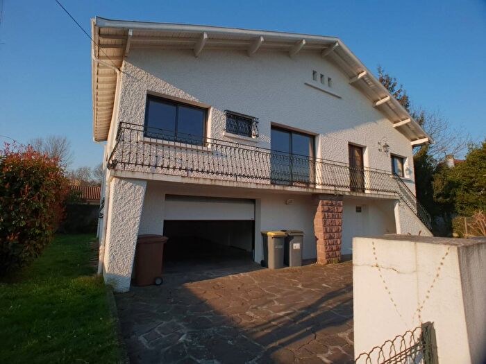 Maison à louer - Pau Nord - 6 pièces - 4 chambres