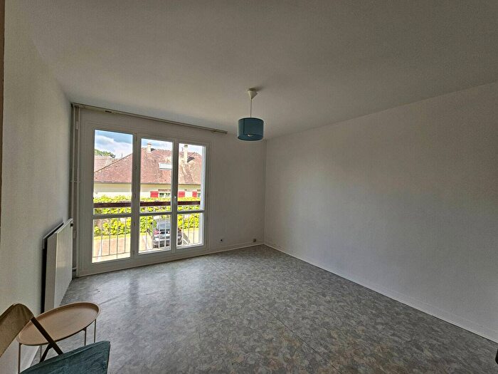 Appartement 1 pièce à Notre Dame du Thil-Saint Lucien, Beauvais, à louer