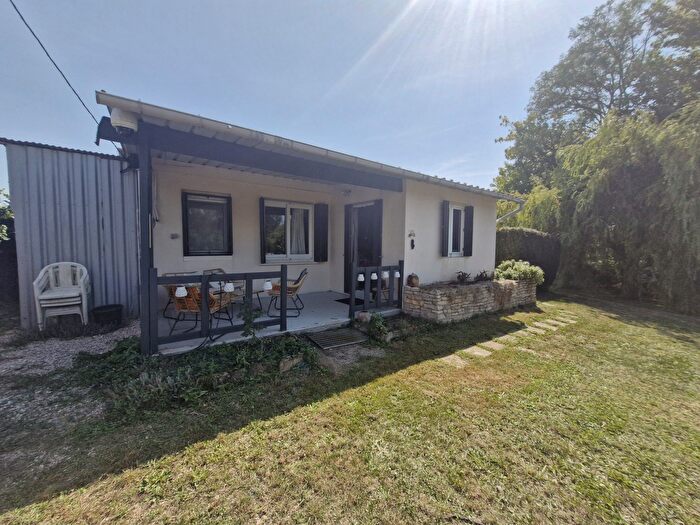 Maison à vendre - Lechâtelet - 3 pièces - 1 chambre