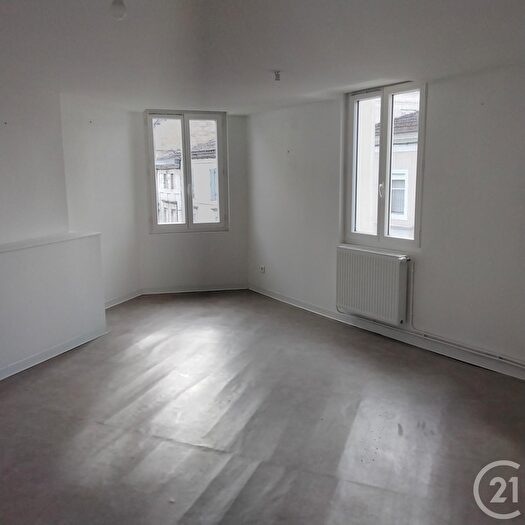 Appartement à louer - Mussidan - 3 pièces - 2 chambres