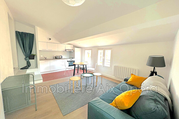 Aix-en-Provence, Centre-ville - Appartement 2 pièces à louer