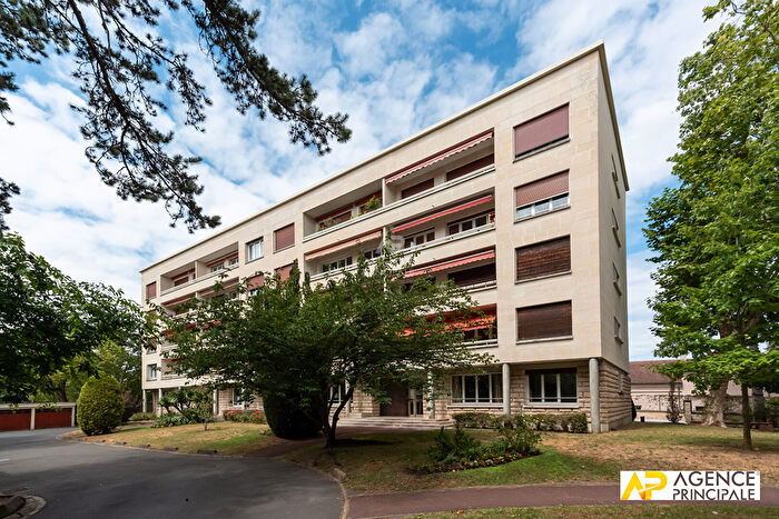 Maisons-Laffitte, Ouest - Appartement 5 pièces à vendre