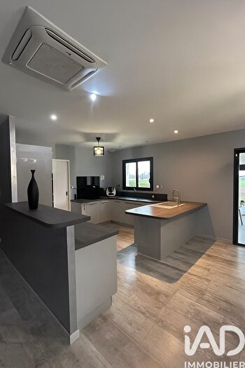 Maison à vendre - Brain-sur-Allonnes - 6 pièces - 4 chambres