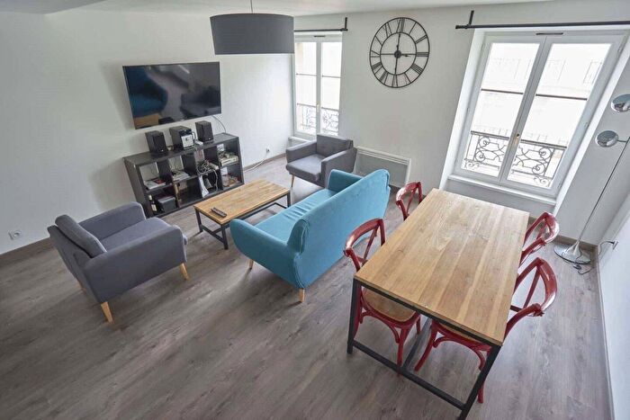Centre Ville, Reims : Appartement 1 pièce à louer