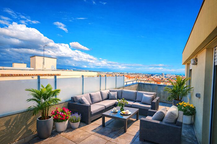 Appartement à vendre - Sète, Centre-ville - 3 pièces - 2 chambres