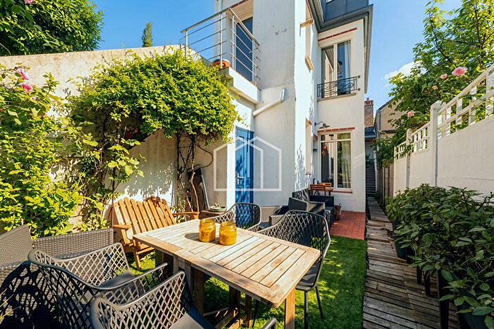 Maison 3 pièces à Suresnes, Liberté, à vendre