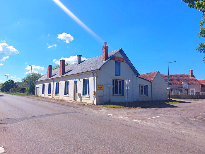 Maison à vendre - Saint-Germain-des-Bois - 7 pièces - 3 chambres