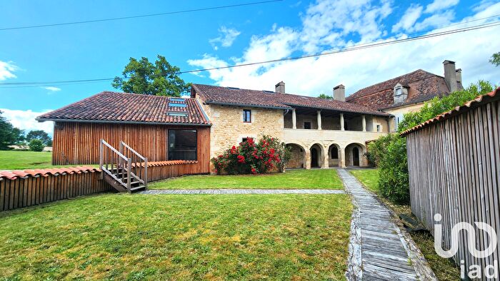 Maison à vendre - Jaure - 11 pièces - 6 chambres