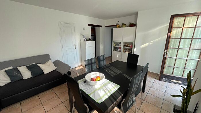 Maison à vendre - Saint-Maur-des-Fossés, La Varenne - 3 pièces - 2 chambres