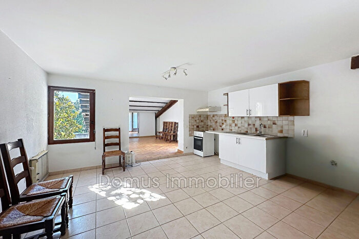 Appartement à vendre - Châteauneuf-de-Gadagne - 3 pièces - 2 chambres