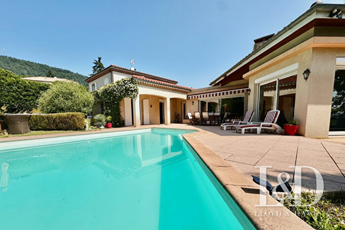 Maison à vendre - Valence - 9 pièces - 5 chambres