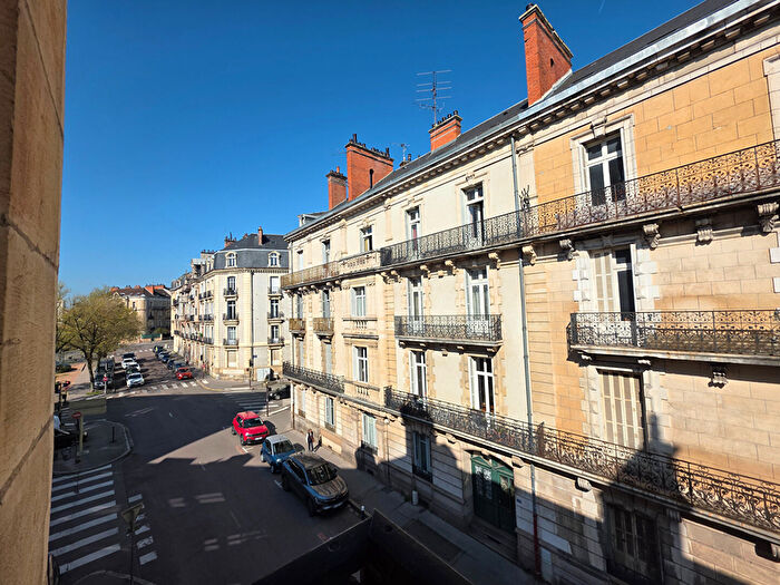Appartement à vendre - Dijon, Montchapet - 4 pièces - 3 chambres