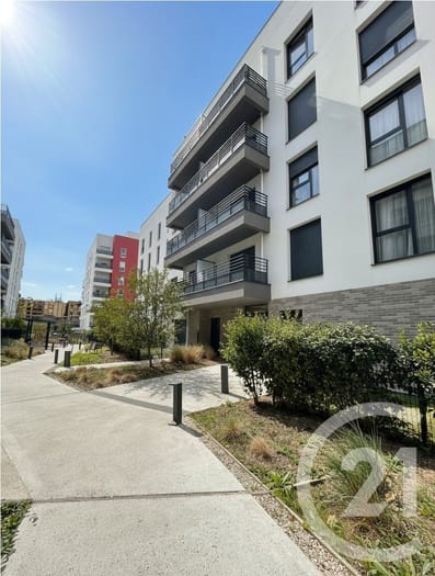 Cergy, Axe Majeur, Horloge - Appartement 3 pièces à louer