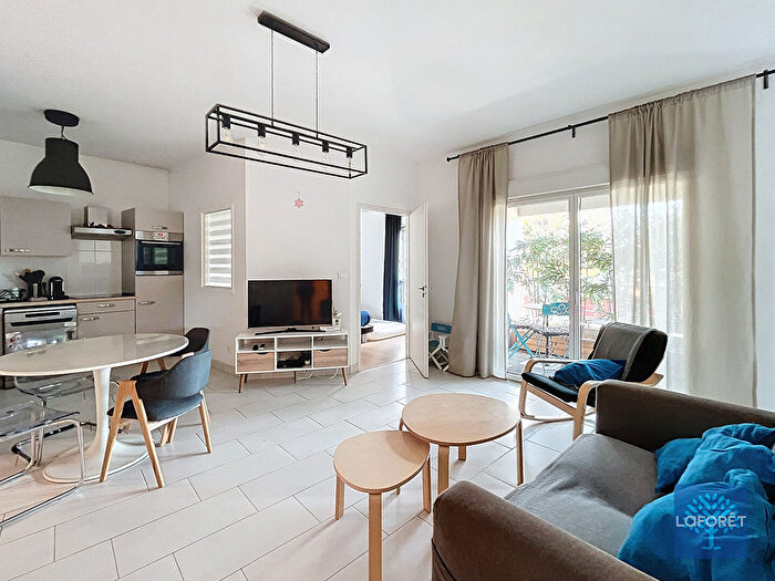 Appartement à louer - Les Sables-dOlonne, Passage, Remblai, Ile Penotte, Notre-Dame - 3 pièces - 1 chambre