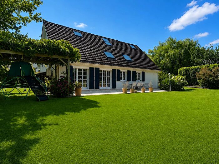 Saint-Witz : Maison 8 pièces à louer