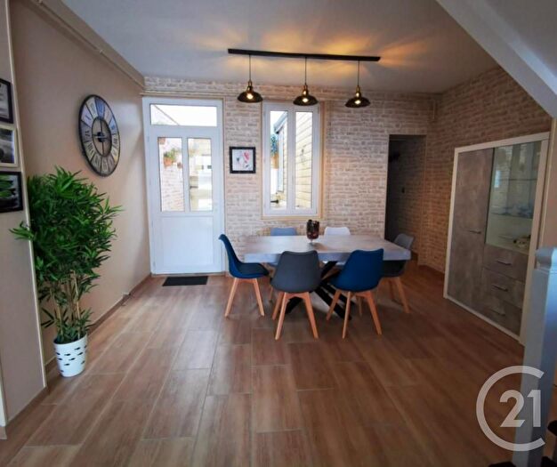 Maison à vendre - Saint-Valery-en-Caux - 7 pièces - 4 chambres