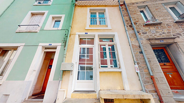 Maison à vendre - Issoire - 4 pièces - 3 chambres