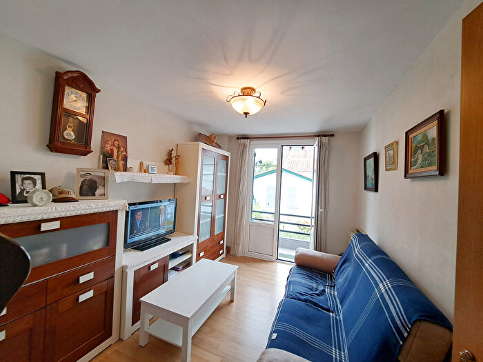 Appartement à vendre - Hendaye, Lissardy - 3 pièces - 1 chambre