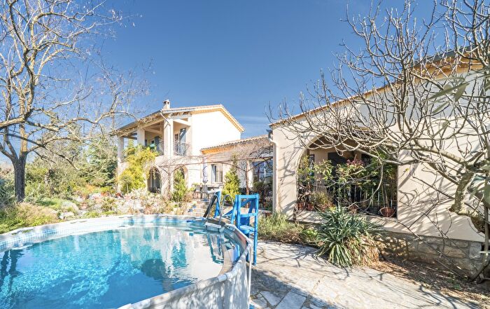 Maison à vendre - Lablachère - 6 pièces - 4 chambres