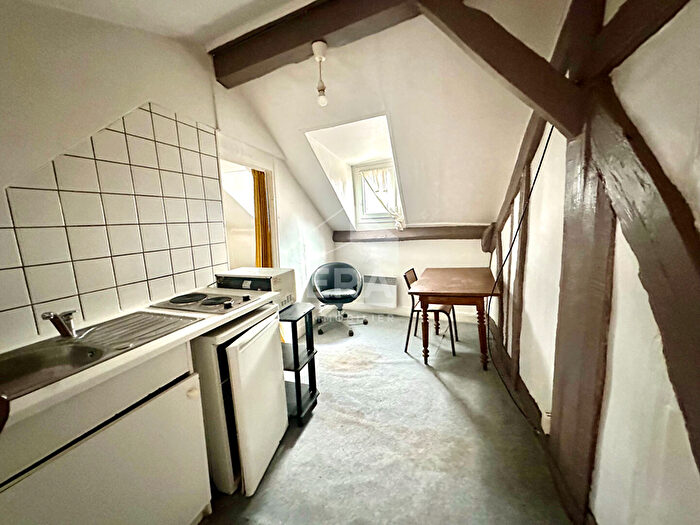 Rouen, Vieux Marché, Cathédrale : Appartement 1 pièce à vendre