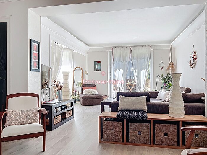 Appartement 4 pièces à vendre - Grenoble, Championnet