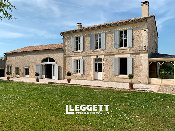 Maison à vendre - Saint-Méard-de-Gurçon - 12 pièces - 6 chambres