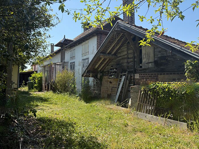 Maison 6 pièces à Assenay, à vendre