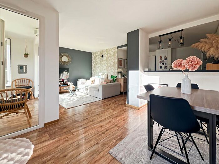 Appartement à vendre - Fréjus, Centre-ville - 2 pièces - 1 chambre