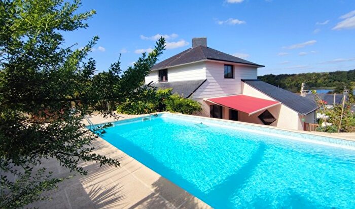 Maison à vendre - Quimper - 6 pièces - 4 chambres