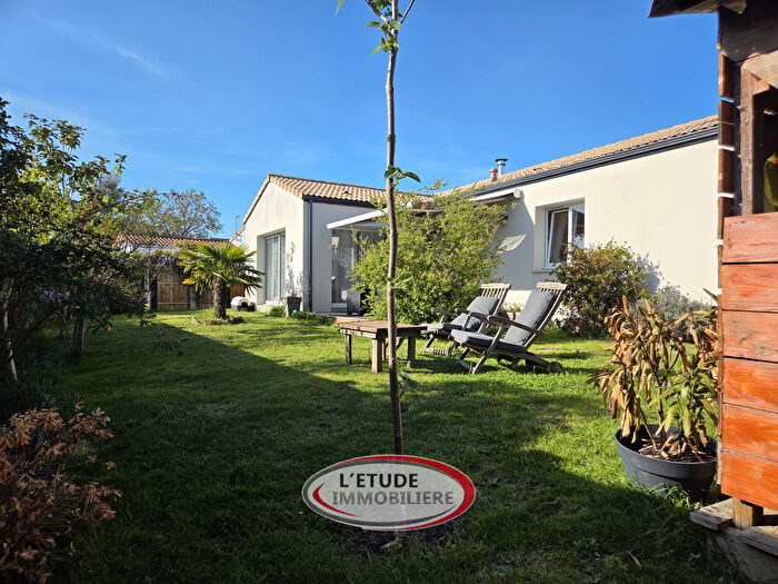 Maison 6 pièces à vendre à Sainte-Pazanne