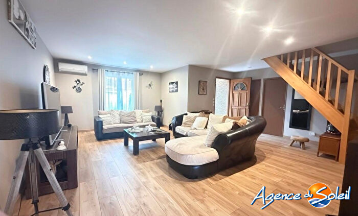 Maison à vendre - Saint-Hippolyte - 6 pièces - 5 chambres