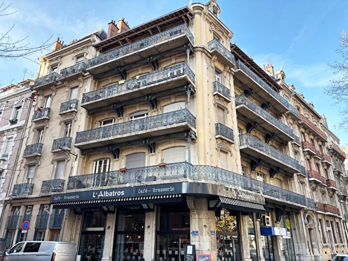 Appartement à vendre - Grenoble, Berriat - 2 pièces - 1 chambre