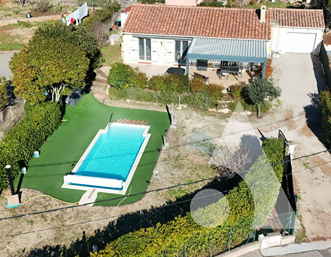 Maison à vendre - Le Cannet-des-Maures - 4 pièces - 3 chambres