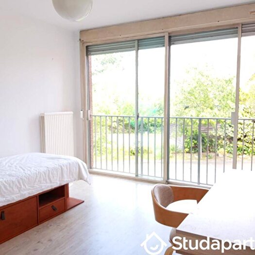 Appartement à louer - Minimes, Toulouse - 1 pièce - 2 chambres