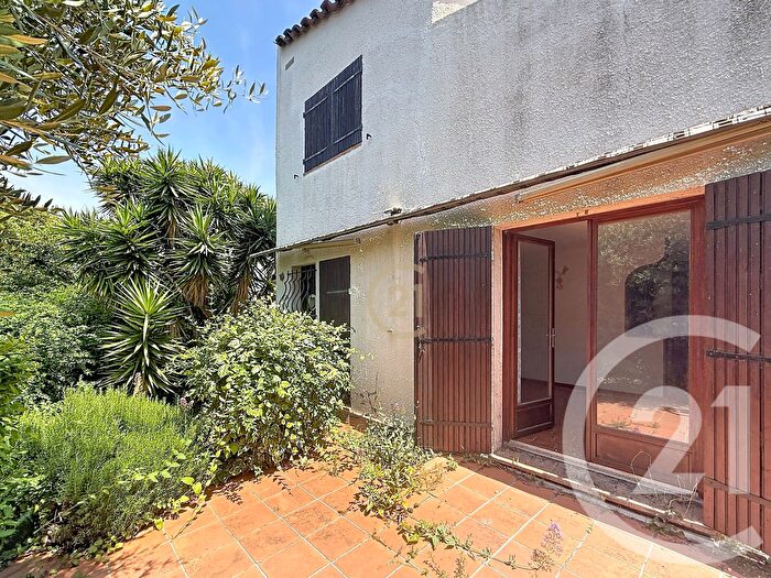 Maison 4 pièces à Antibes, Rabiac, Carriat, Les Semboules, Les Brusquets, à vendre